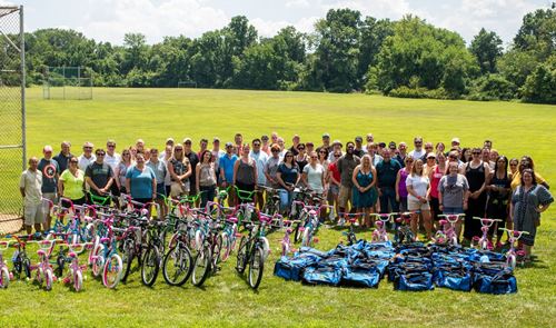 AD News: AD's Summer Giving Back Day: Together We Rise